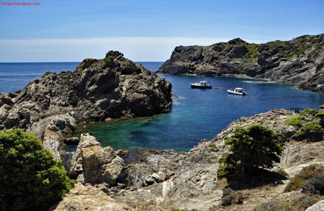 Senderismo en el Parque Natural del Cabo de Creus con niños